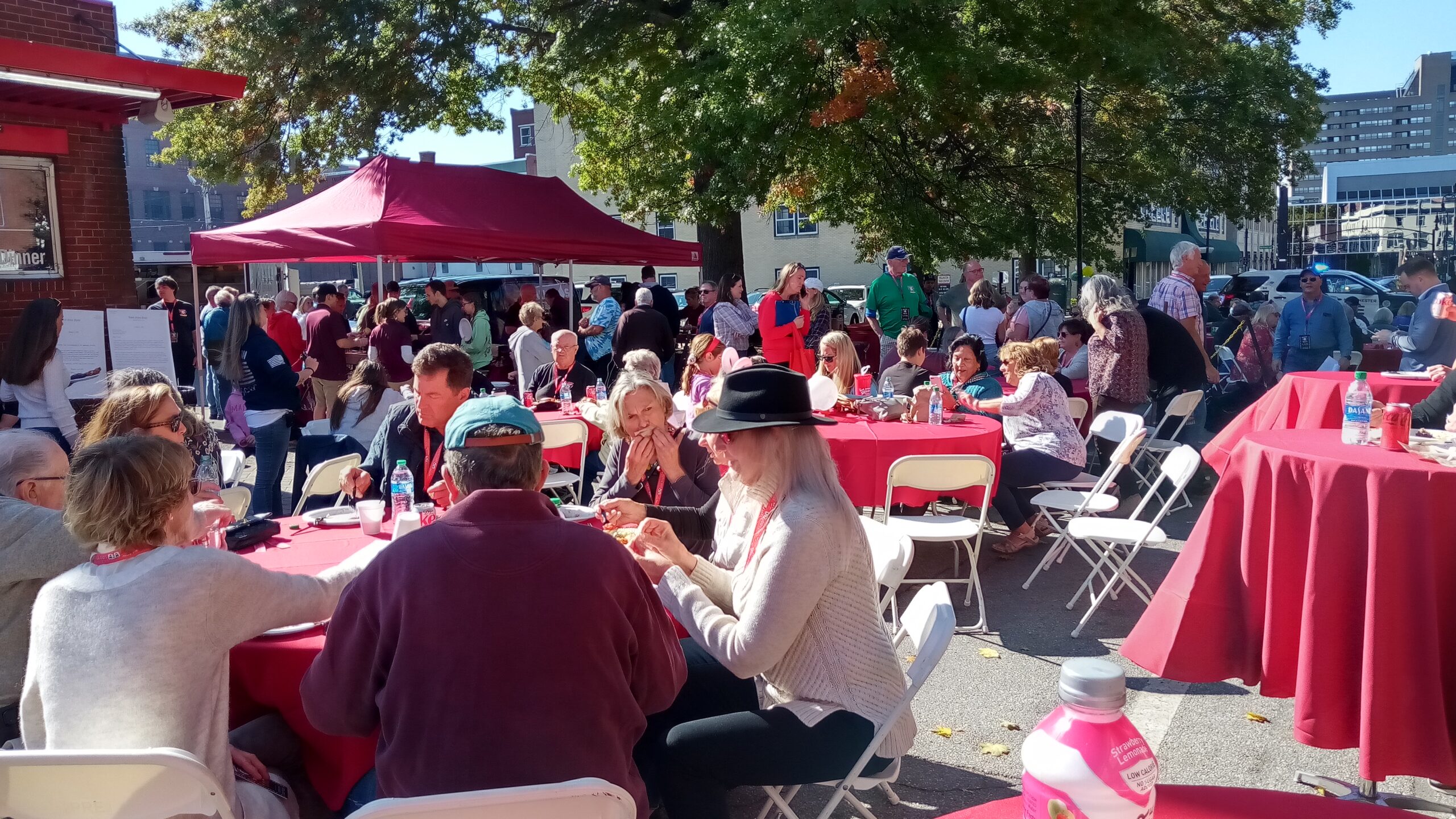 Red Arrow Diner celebrates 100th anniversary » Nashua Ink Link