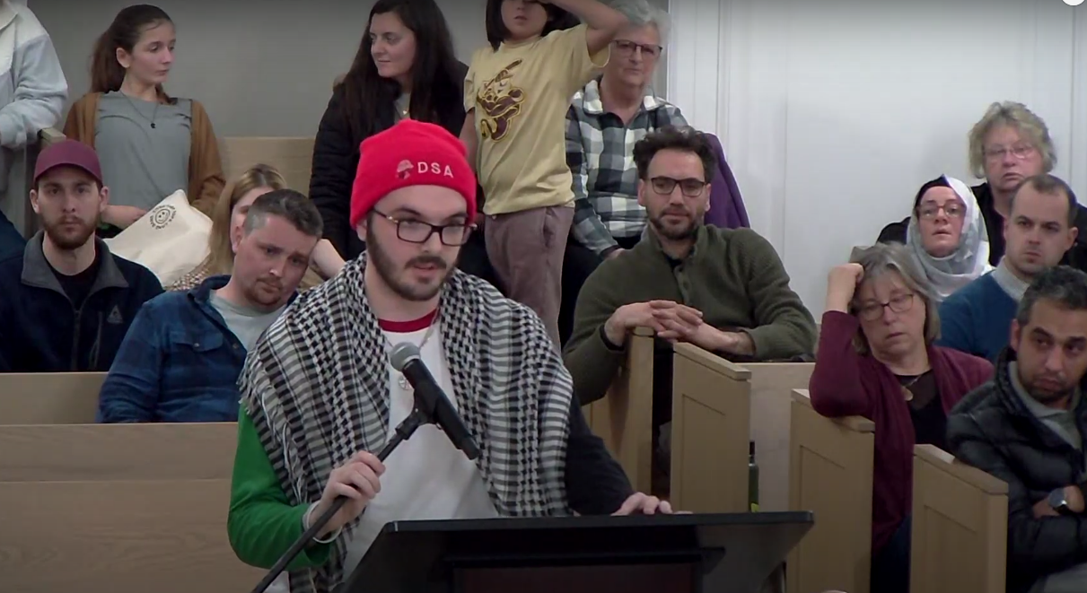 Community activists call upon Board of Alderman to pass a ceasefire ...