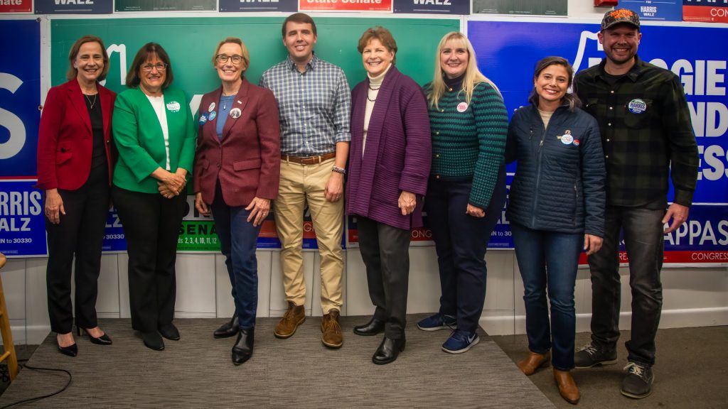 NH Democratic leaders gather in Manchester on election eve for last ...