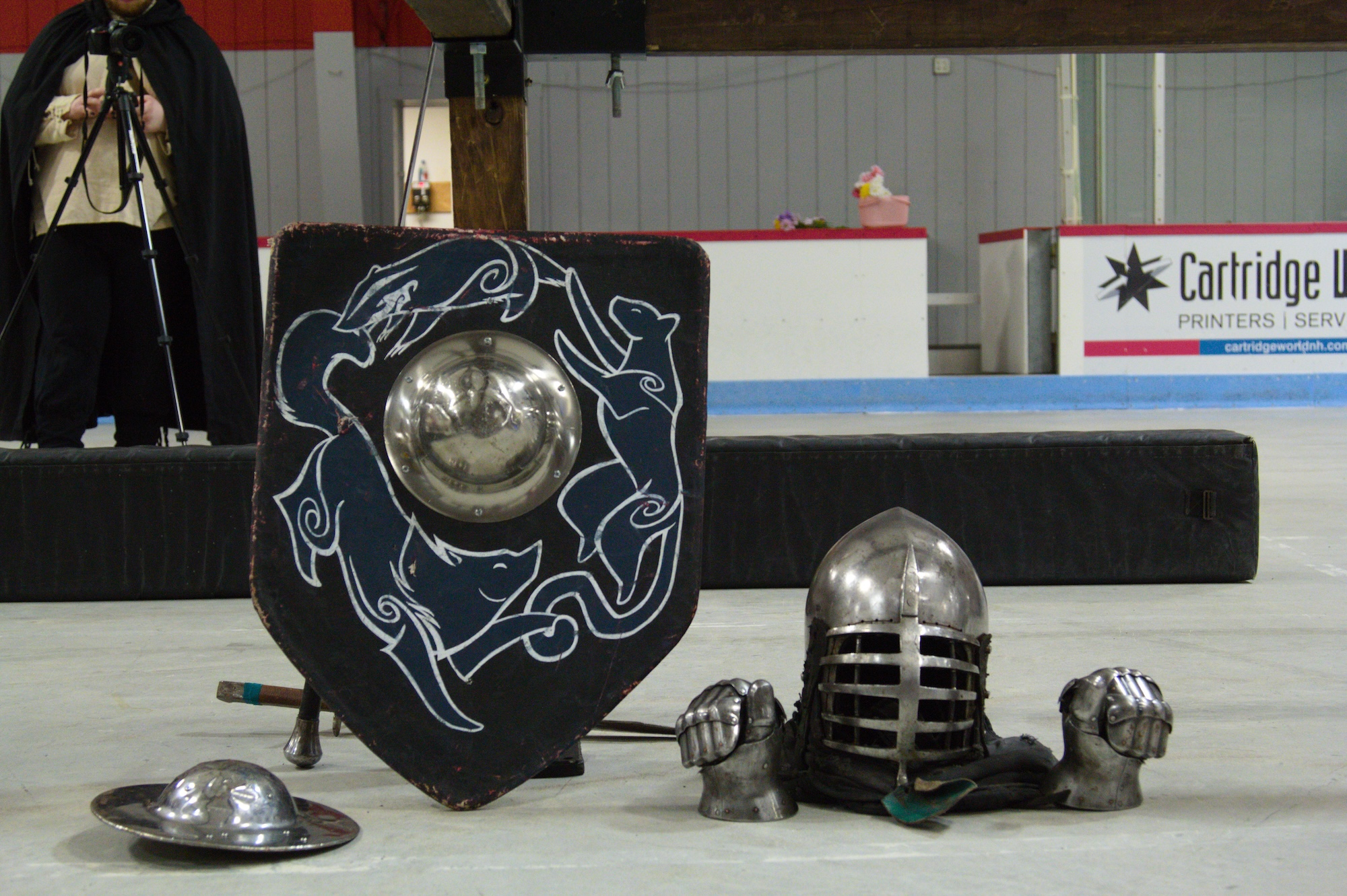 Centuries-old tradition of medieval combat flourishes in a Nashua mill ...