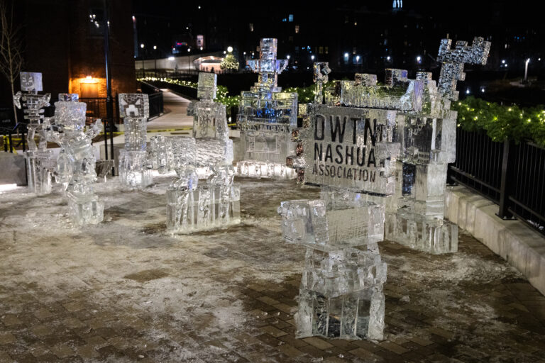 Thousands come to Nashua to celebrate the 30th Annual Winter Stroll ...