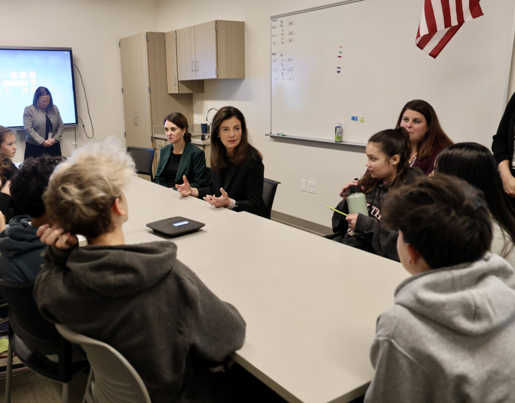 Governor makes stop in Nashua to ask students, 'How's the 'bell-to-bell ...