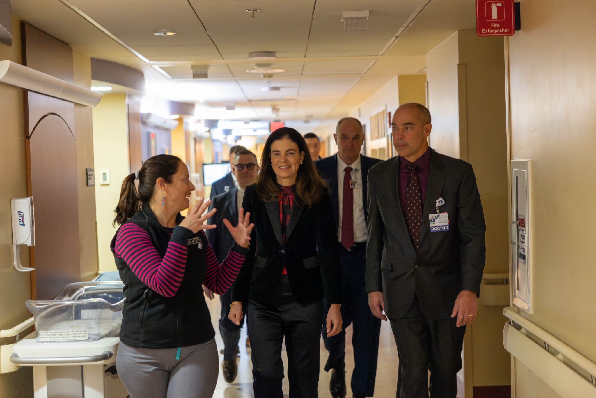 Ayotte visits Southern NH Health for roundtable on future of healthcare ...