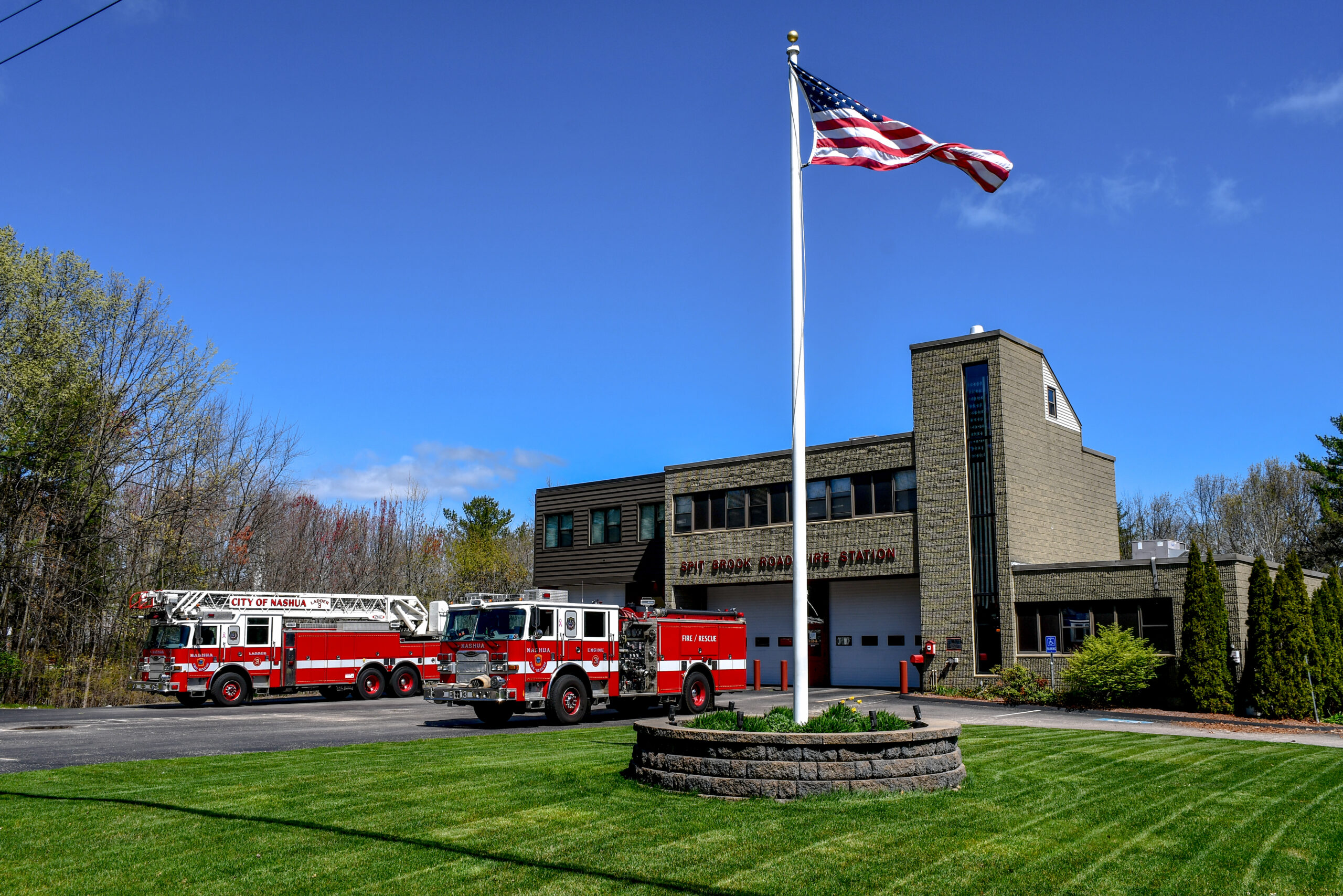 Yester-Heroes: Nashua Fire Rescue Department - former and retired fire ...